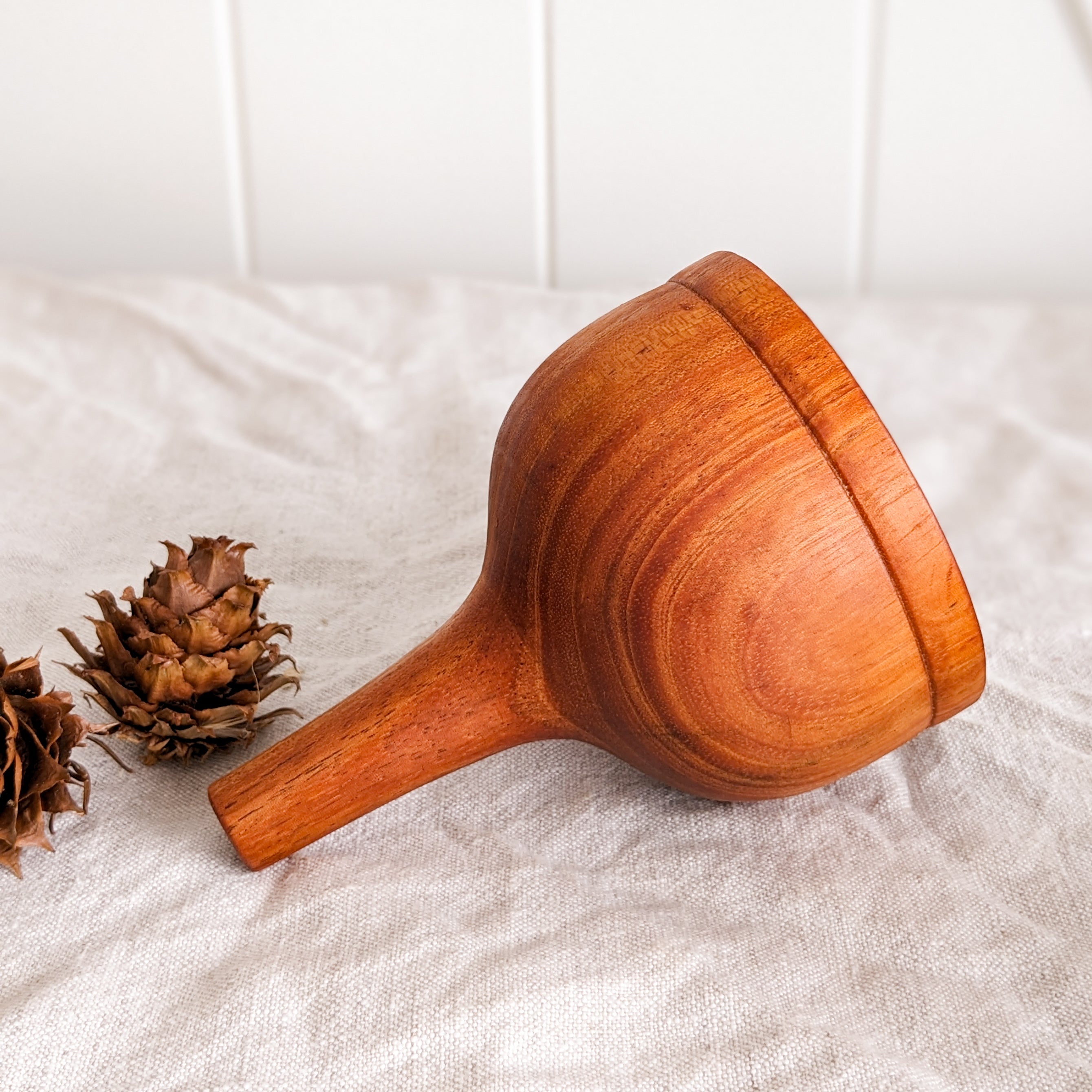 Wooden Funnel - 2 sizes – Fairplay