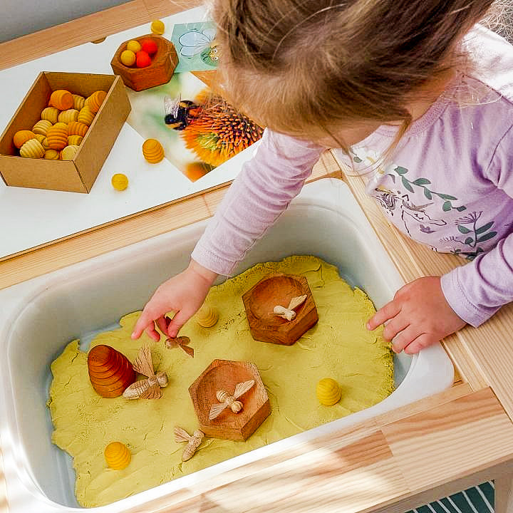 Natural Wooden Bee Play Set – Fairplay