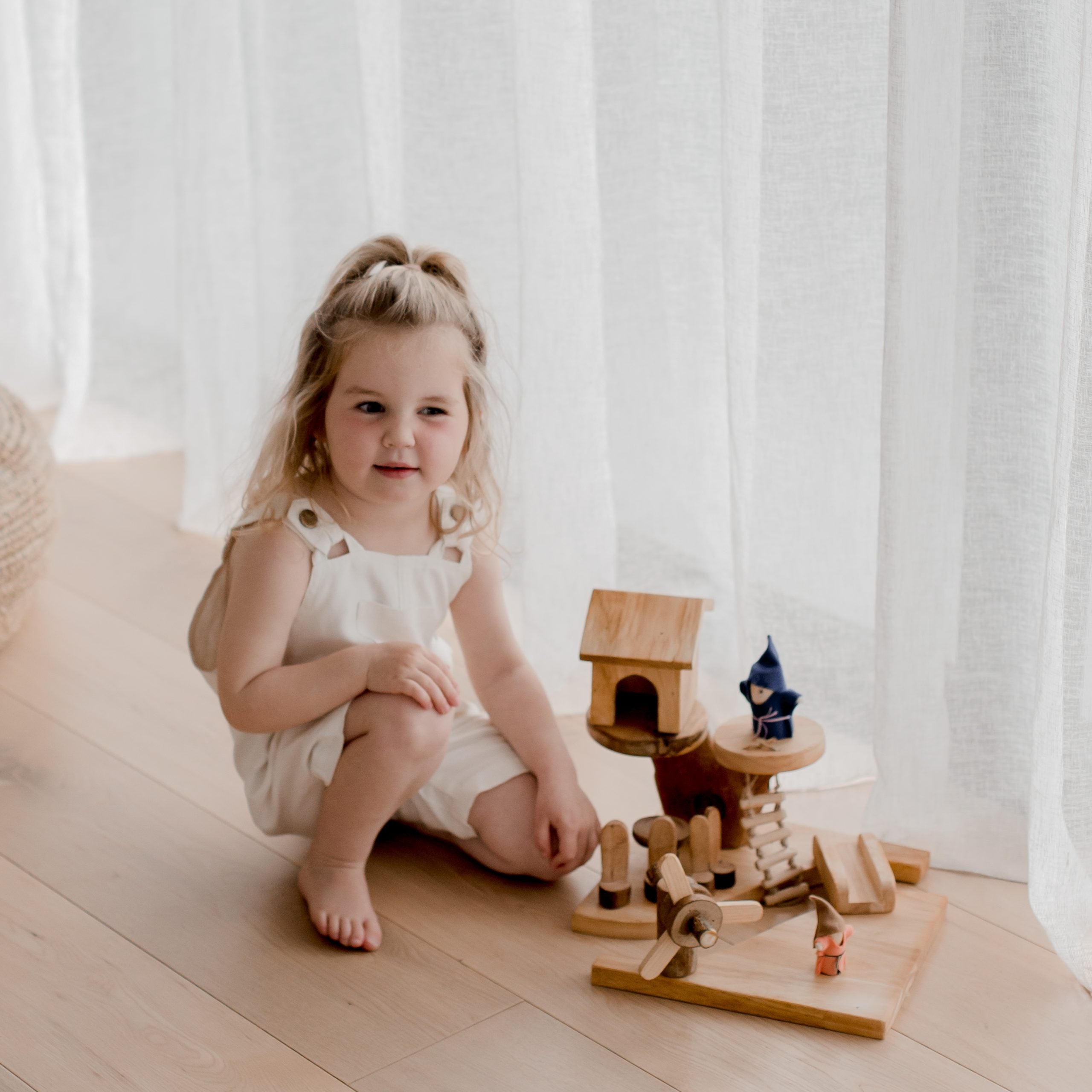 Qtoys | Tree House Table Top Play Set – Fairplay