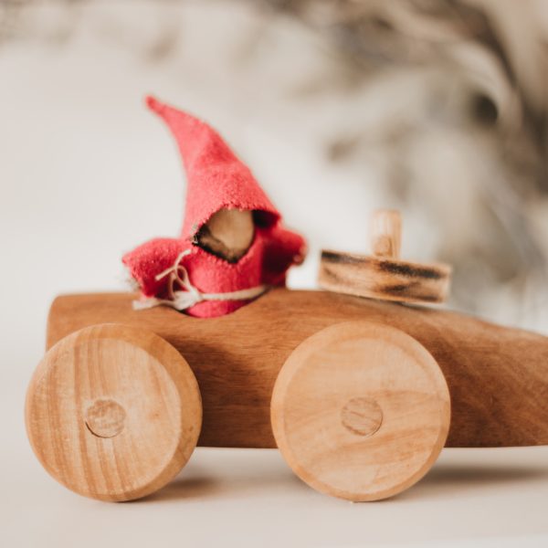 Qtoys | Natural Wooden Log Racing Car – Fairplay