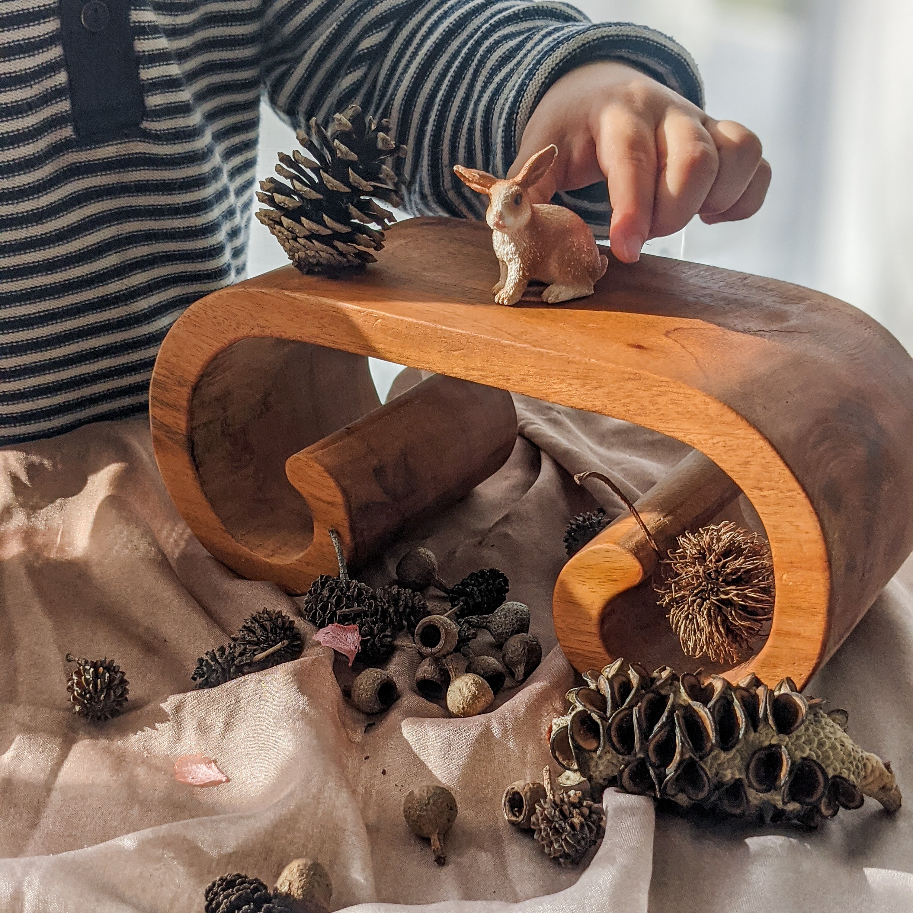 Open Ended Puzzle Table – Fairplay