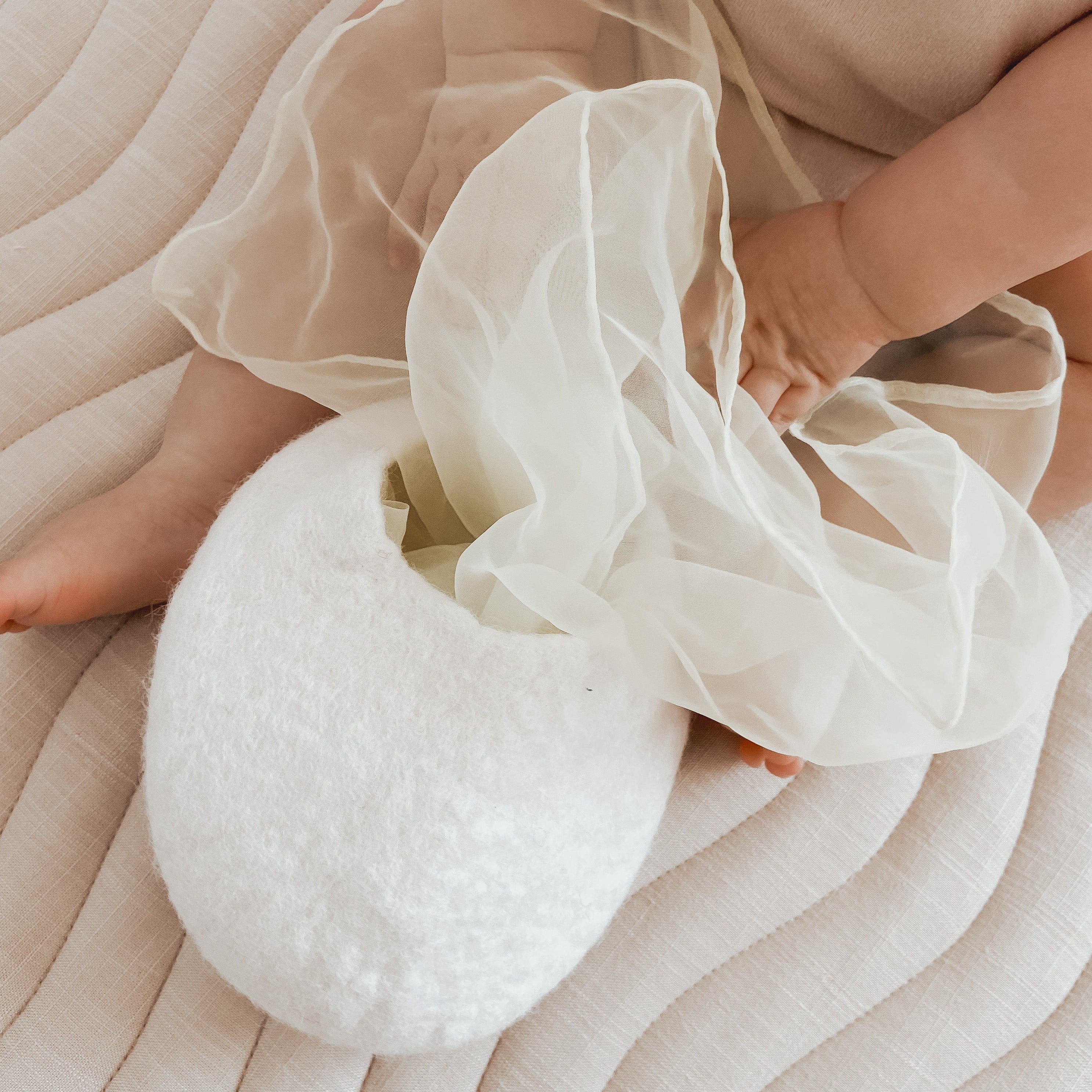 Muskhane Felt Cocoon Sensory Posting Box – Fairplay